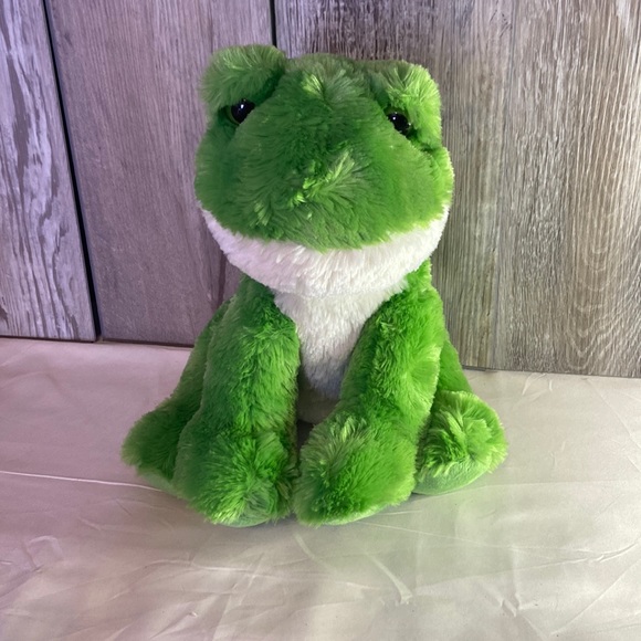 Toys | Aurora Stuffed Green Frog Plush | Poshmark